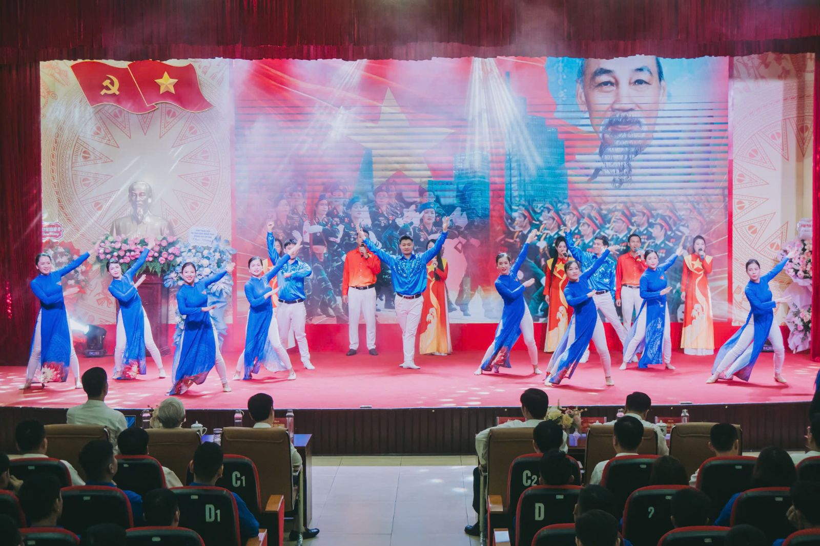 Công ty Than Thống Nhất - TKV gặp mặt kỷ niệm 95 năm Ngày thành lập ...